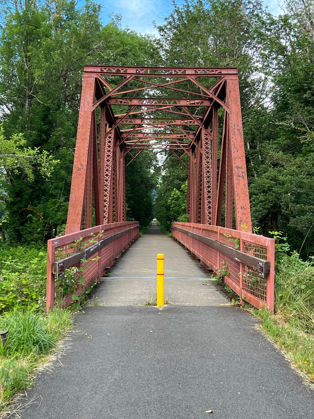 Cinema’s Bikeway: Row River Trail – Corvid Sketcher