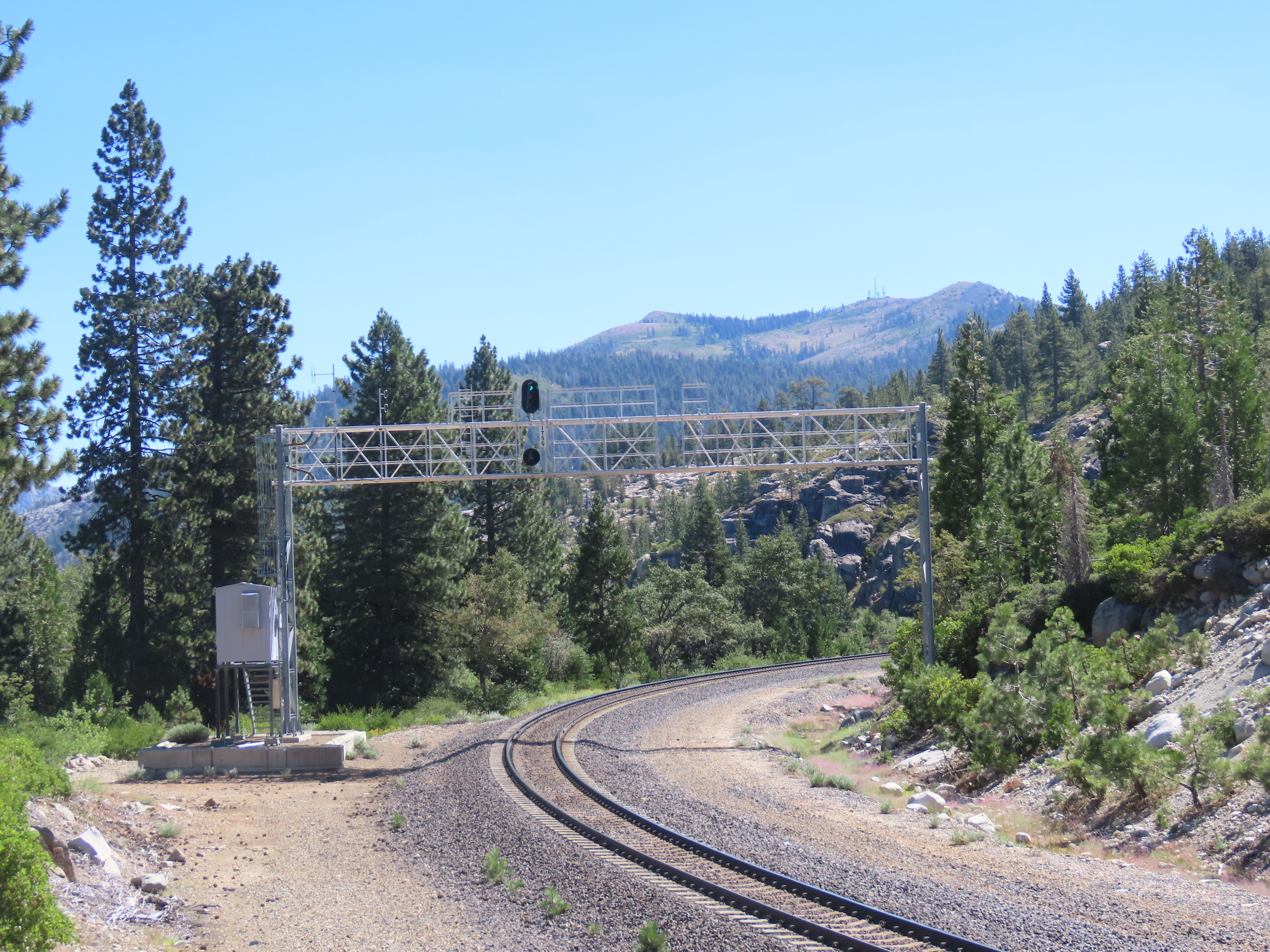 Signal Peak and the Southern Pacific Fire Lookout – Corvid Sketcher