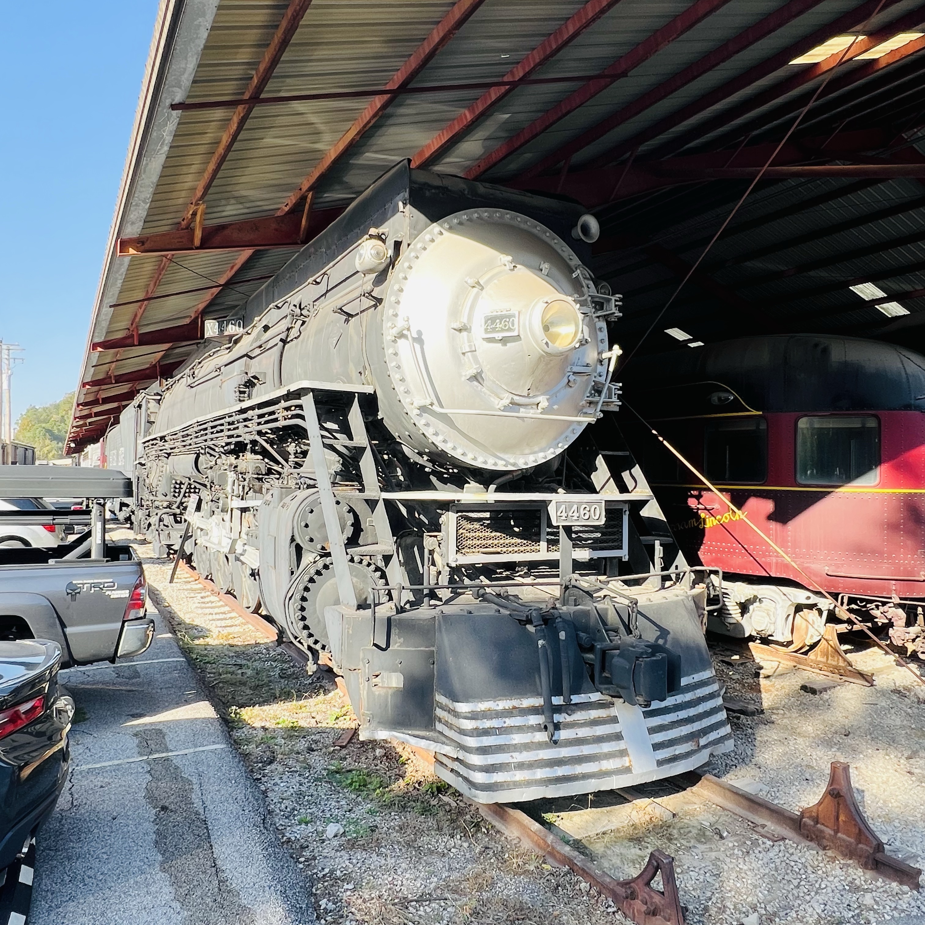 Southern Pacific GS-6 No. 4460 – Corvid Sketcher